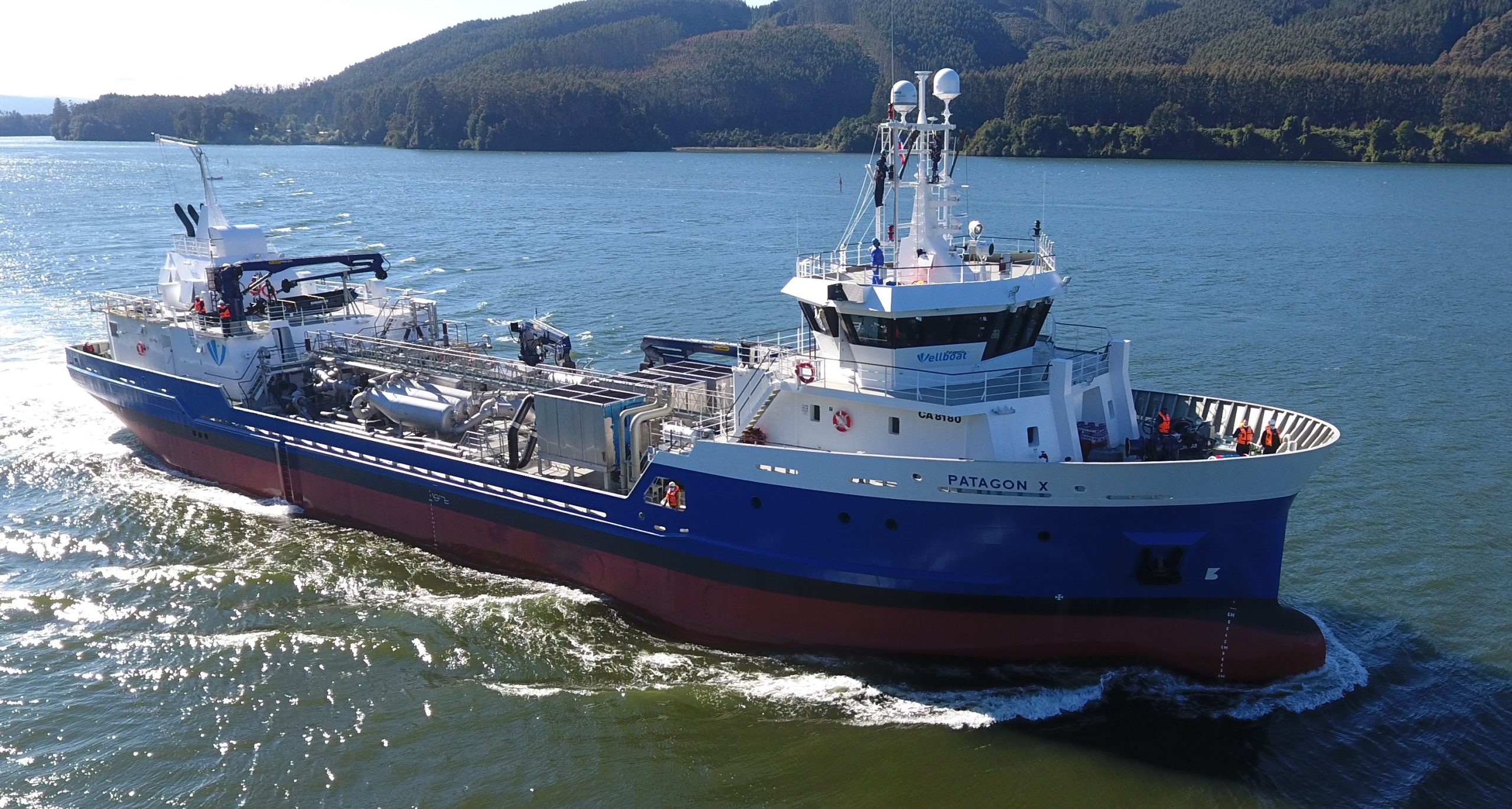 LIVE FISH CARRIER W2000 - ASENAV